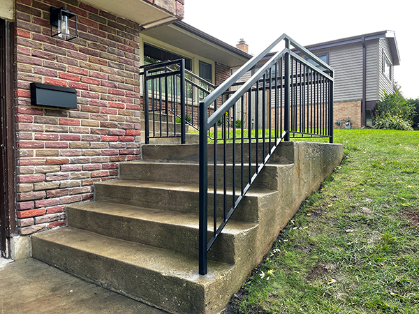 Custom Exterior Railings | Best Chicago Railings