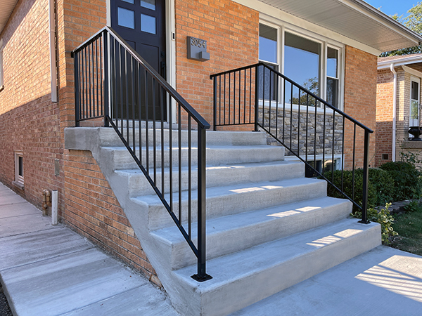 Custom Exterior Railings | Best Chicago Railings