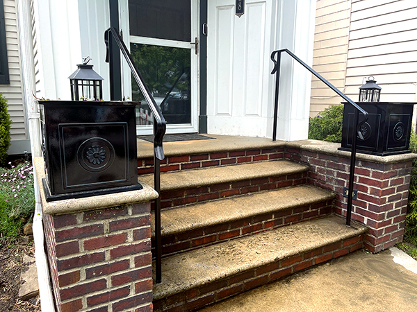 Custom Exterior Handrails | Best Chicago Railings