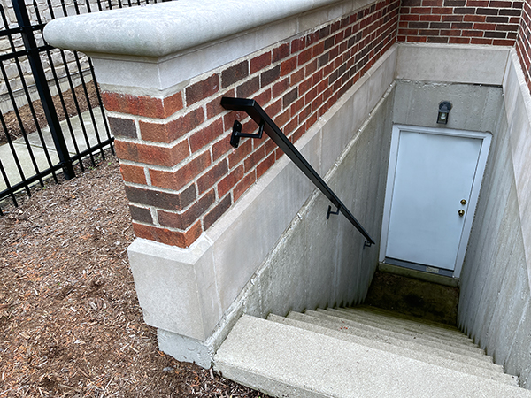 Custom Exterior Handrails | Best Chicago Railings