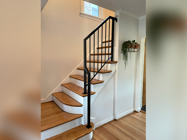 Custom Interior Railings | Best Chicago Railings