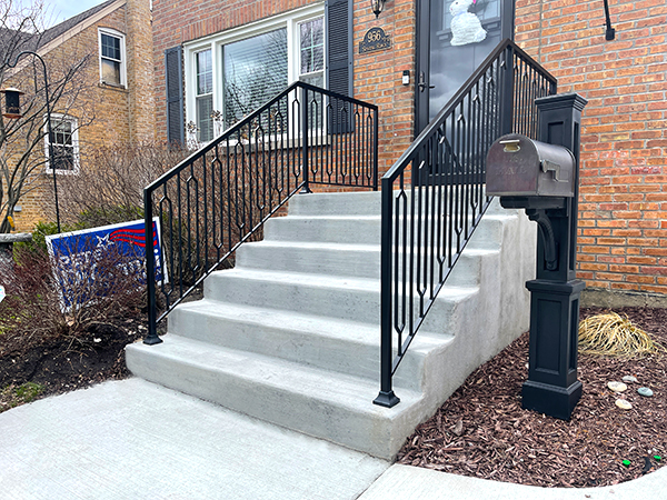 Custom Exterior Railings | Best Chicago Railings