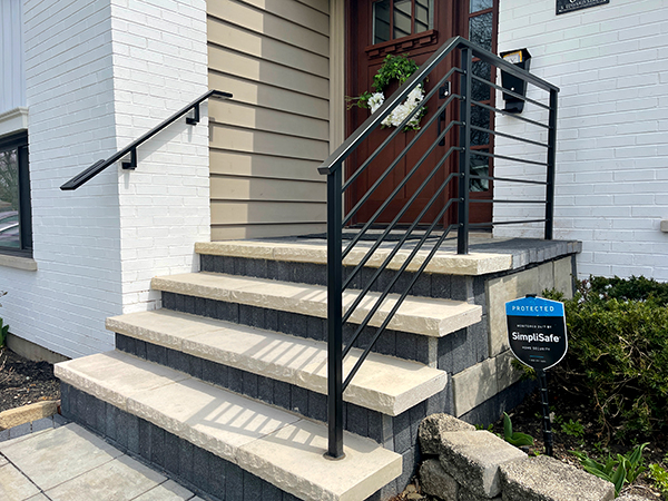 Custom Exterior Railings | Best Chicago Railings