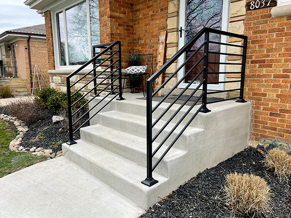 Custom Exterior Railings | Best Chicago Railings