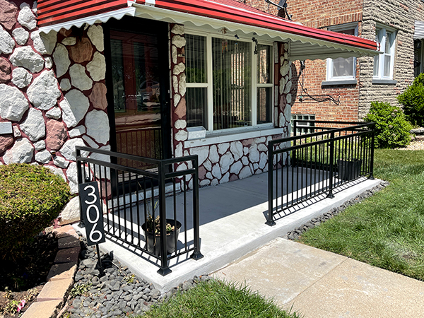 Custom Exterior Railings | Best Chicago Railings