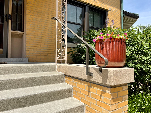 Custom Exterior Handrails | Best Chicago Railings