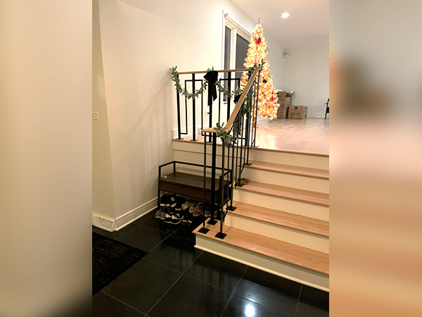 Custom Interior Railings | Best Chicago Railings